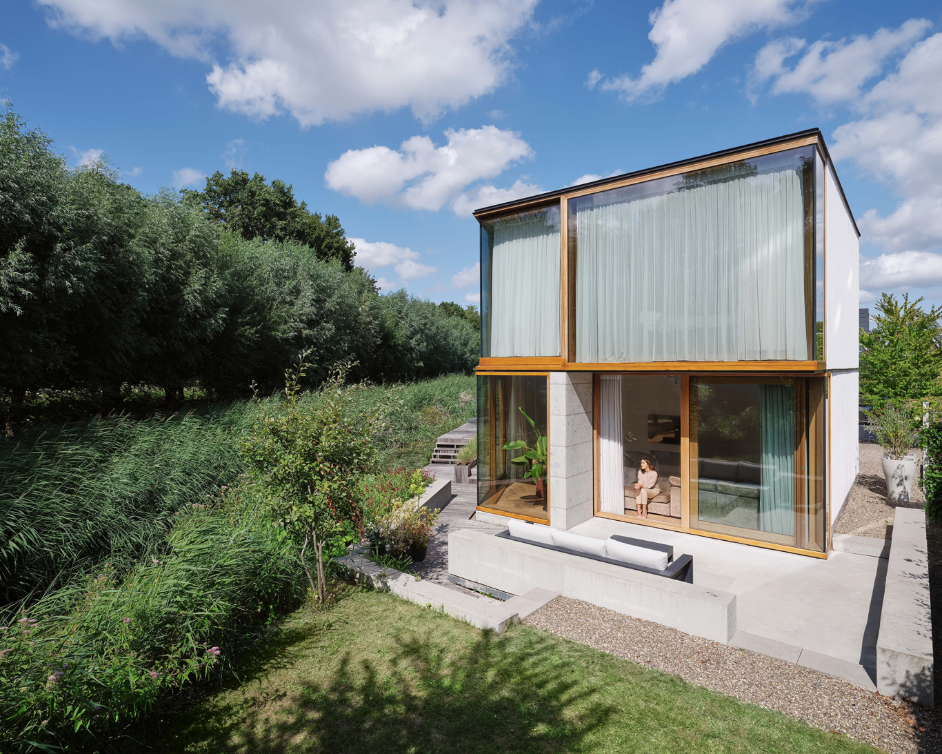 Edge House - studio PROTOTYPE